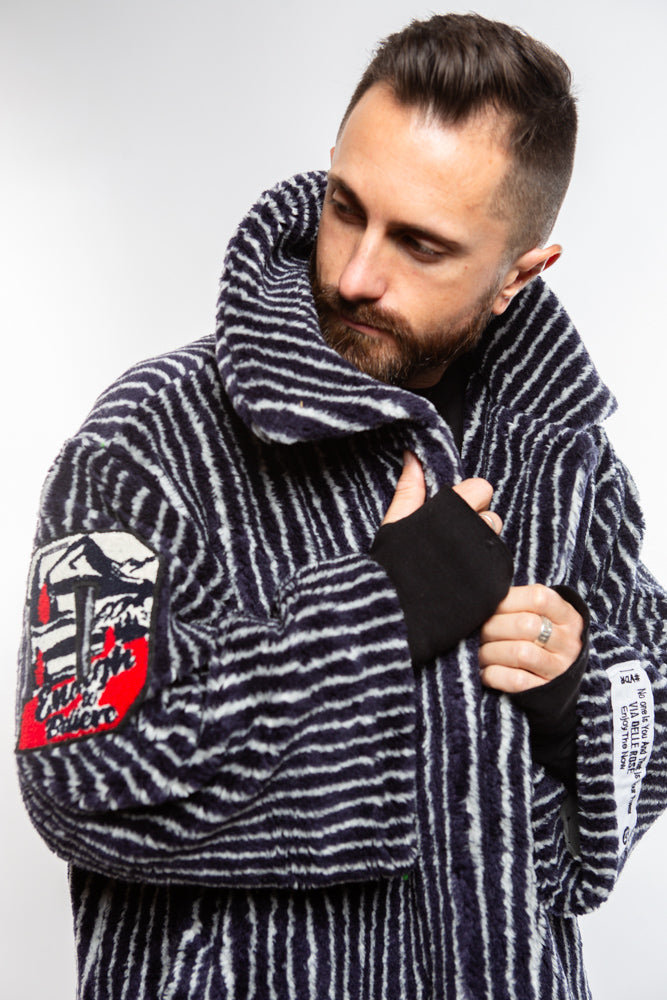 Explore the Wild: Animal Coat in Glacier | Full Fleece, Print Lining at ...